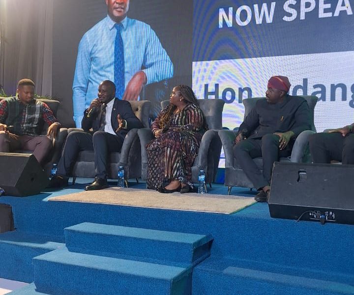 The Role of Mentorship in Building Tomorrow’s Leaders - SkillsForge Network